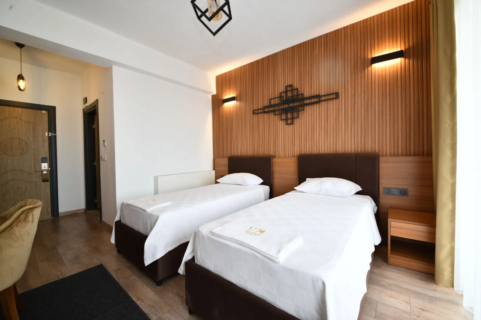 Parna Hotel, +12 | Small and Boutique Hotels in Turkiye & Greece