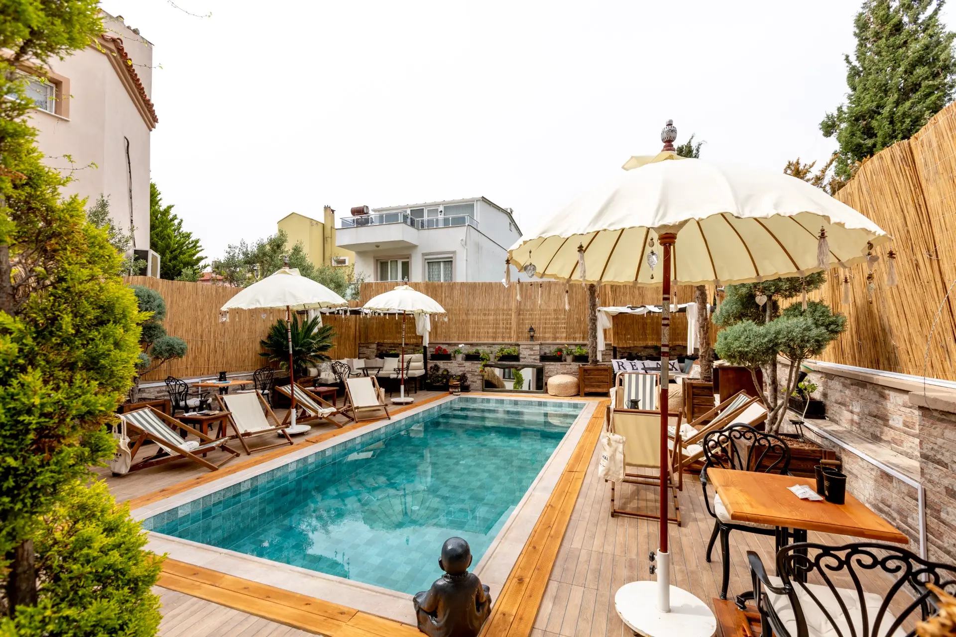 Parna Hotel, +12 | Small and Boutique Hotels in Turkiye & Greece