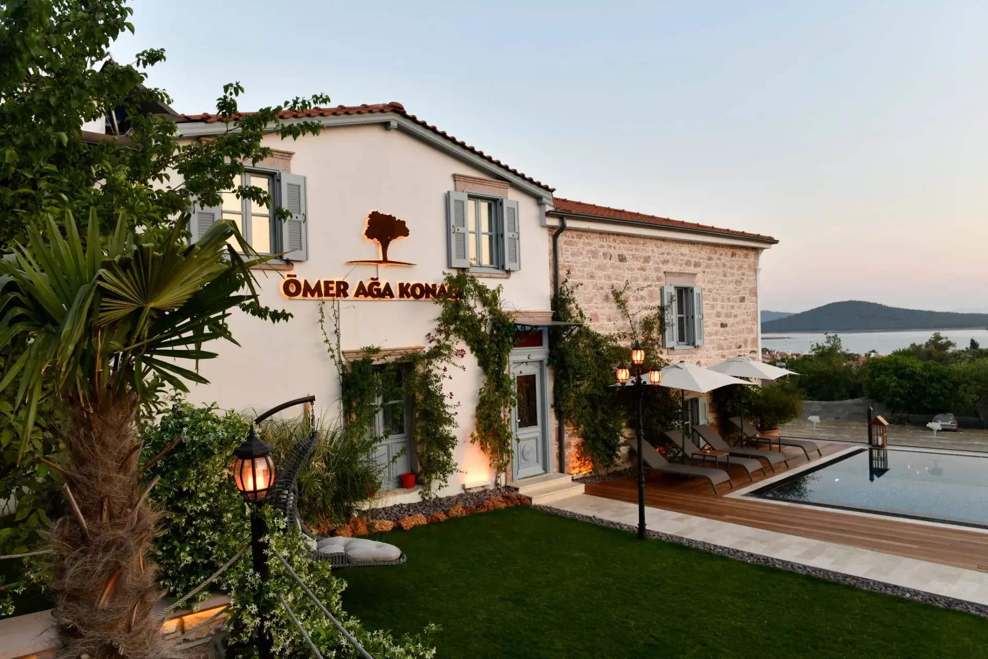Parna Hotel, +12 | Small and Boutique Hotels in Turkiye & Greece