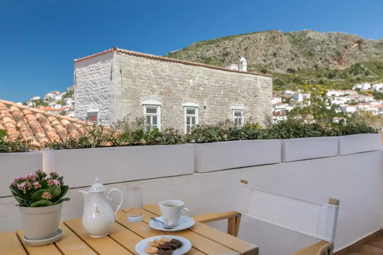Places to See in Hydra | Small and Boutique Hotels in Turkiye & Greece